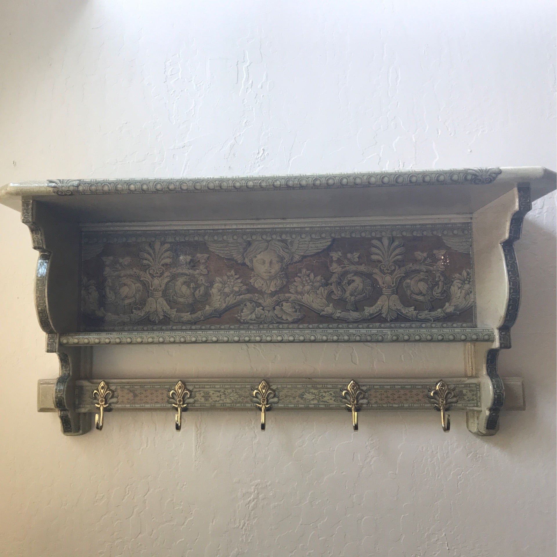 Adoriables - Wood, Porcelain & Terra Cotta Treasures | Venus & Virgo